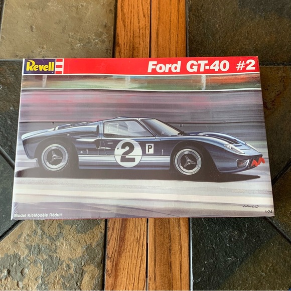 Revell | Other | Revell Vintage Ford Gt4 2 Plastic Model Kit 730 124 ...